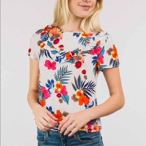 Tops | Floral Print Top | Poshmark